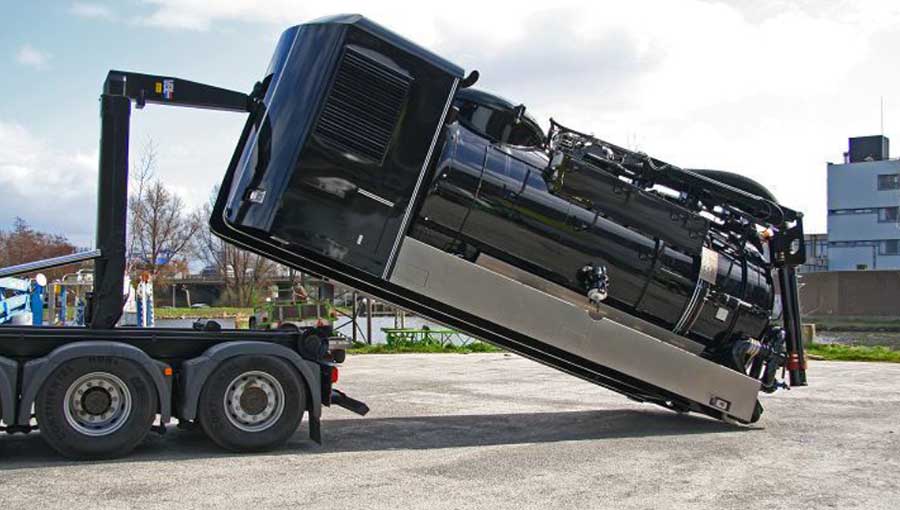 Industrial Vacuum Cleaner Amphitec Flex-Loader - Gerotto Trucks